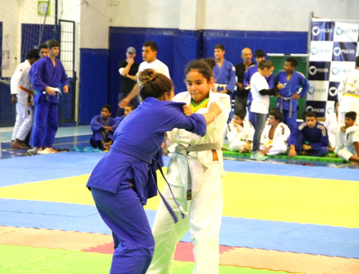 Atletas catarinenses são convocados à Seleção Brasileira de Judô Escolar Atletas catarinenses são convocados à Seleção Brasileira de Judô Escolar